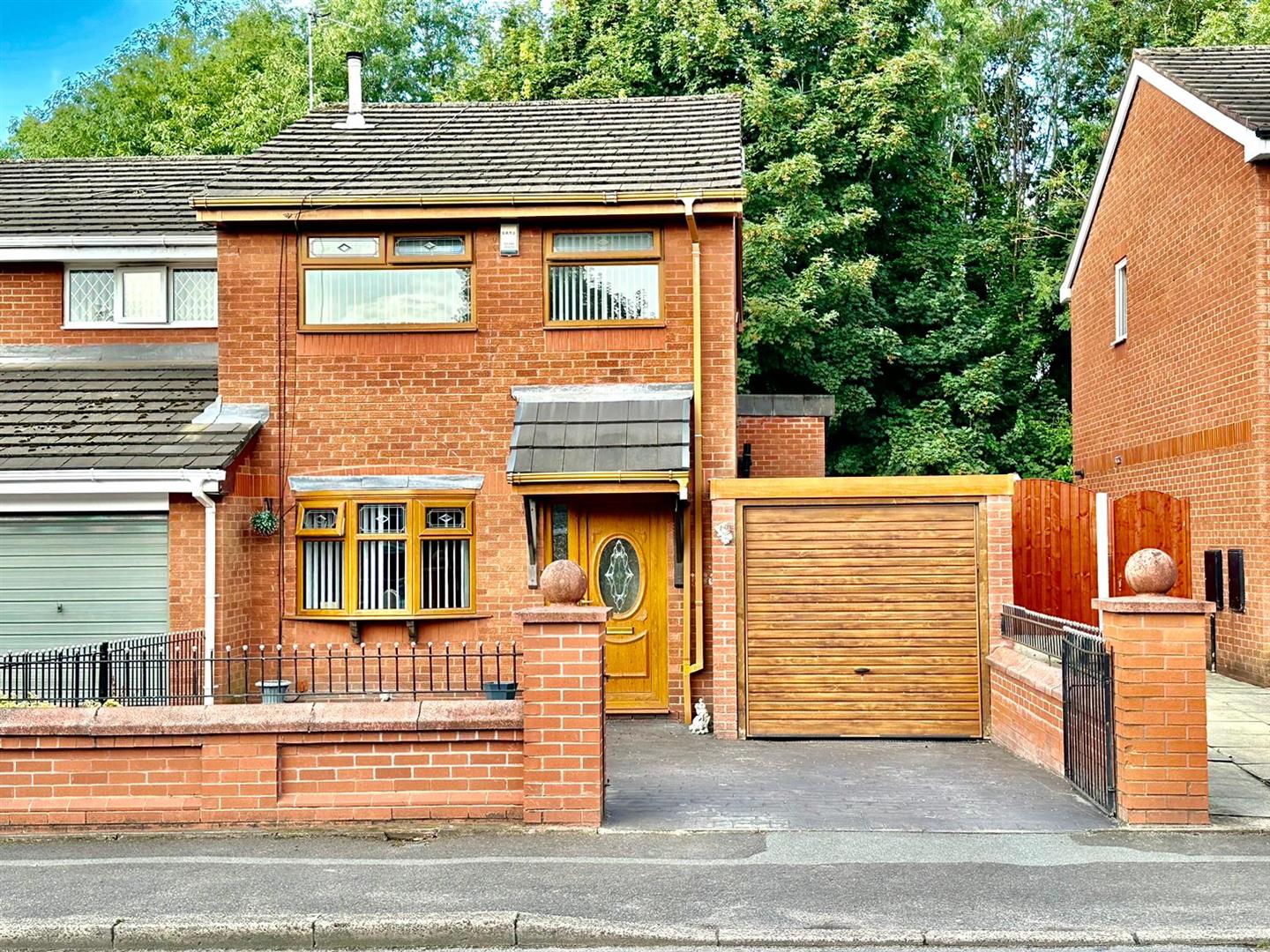 Failsworth Estate & Letting Agents - Cousins Estate Agents